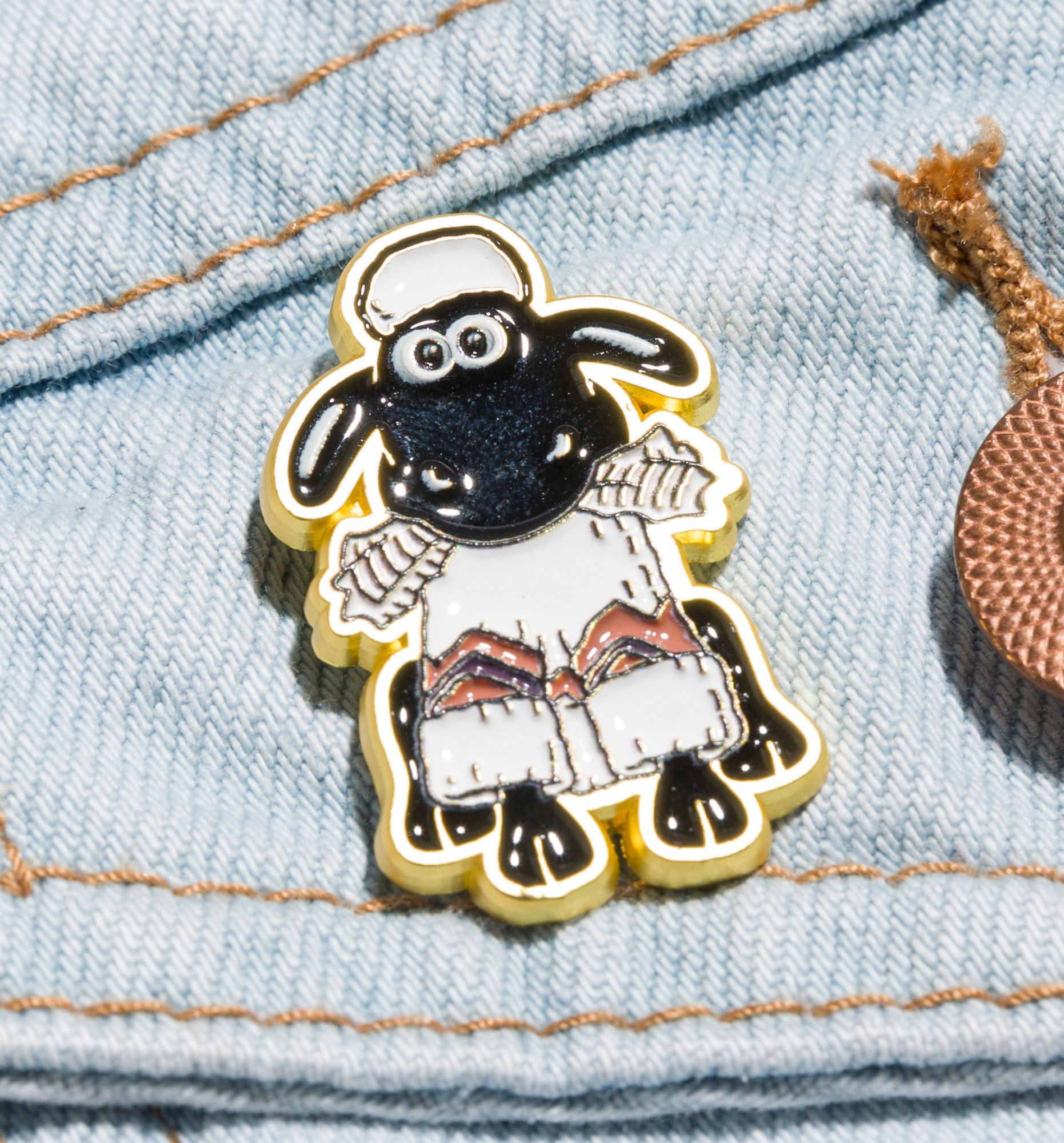 Shaun The Sheep Pin Badge