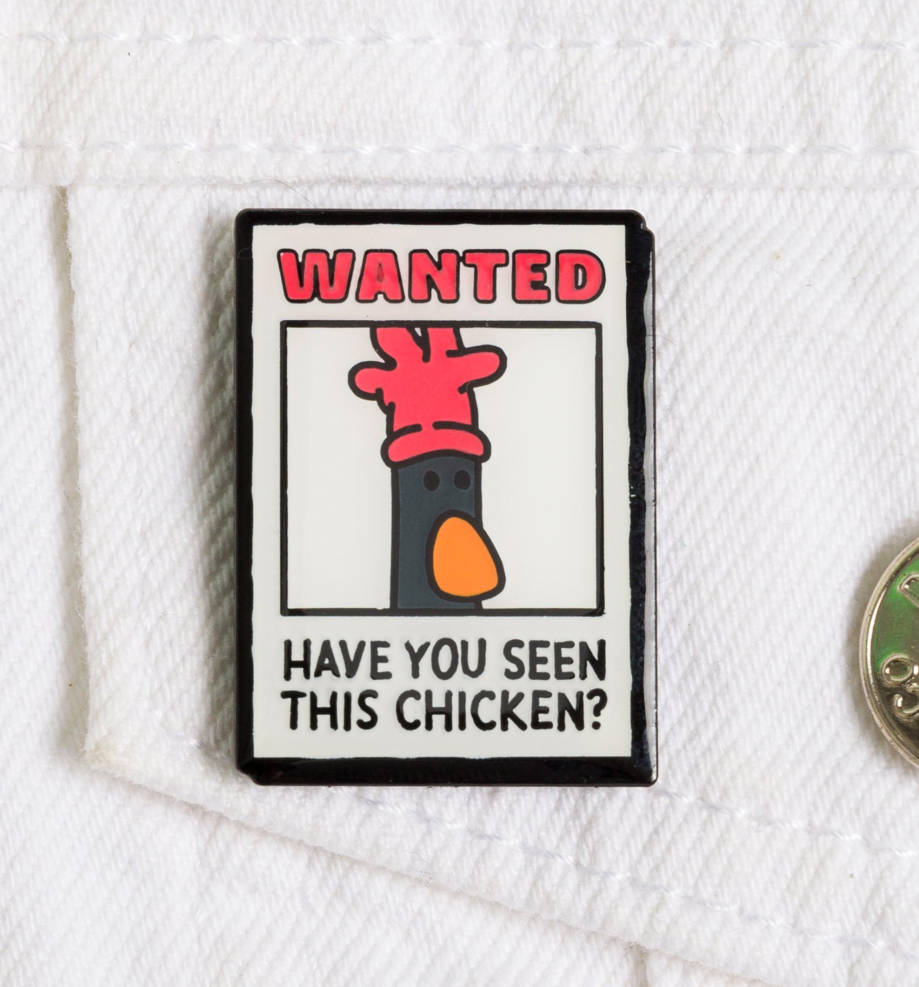 Wallace & Gromit Feathers McGraw Wanted Pin Badge